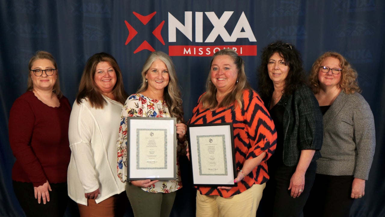 City of Nixa Earns Awards for Financial Reporting and Procurement ...